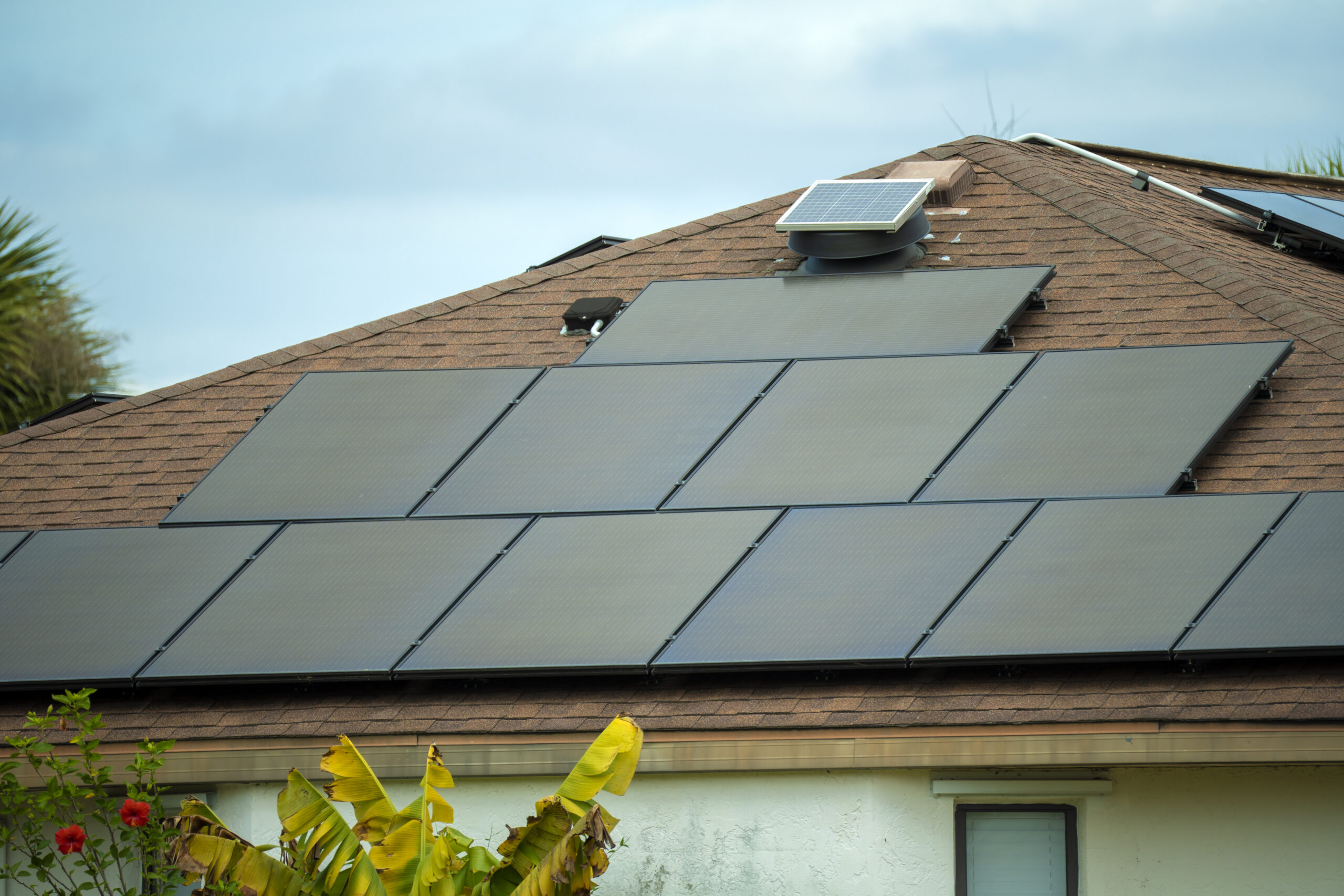 From Dream to Reality: Navigating the Journey to Solar Ownership